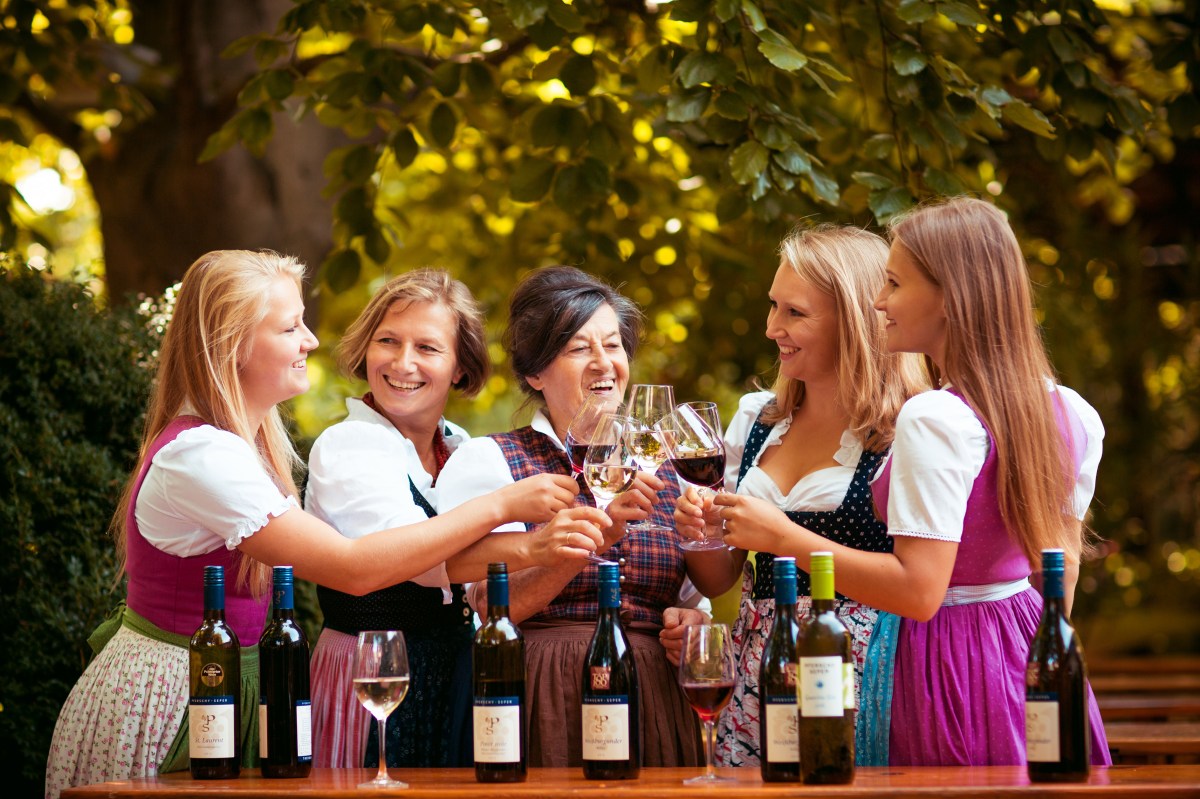 Wo Kronprinz Rudolf beim Heurigen war… | Juliane Fischer